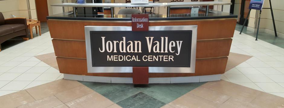 Sandy Sign - Custom Signs and Banners - Home